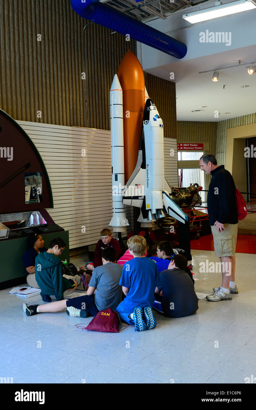 Students study Pathfinder Orbiter Shuttle US Space and Rocket Center ...