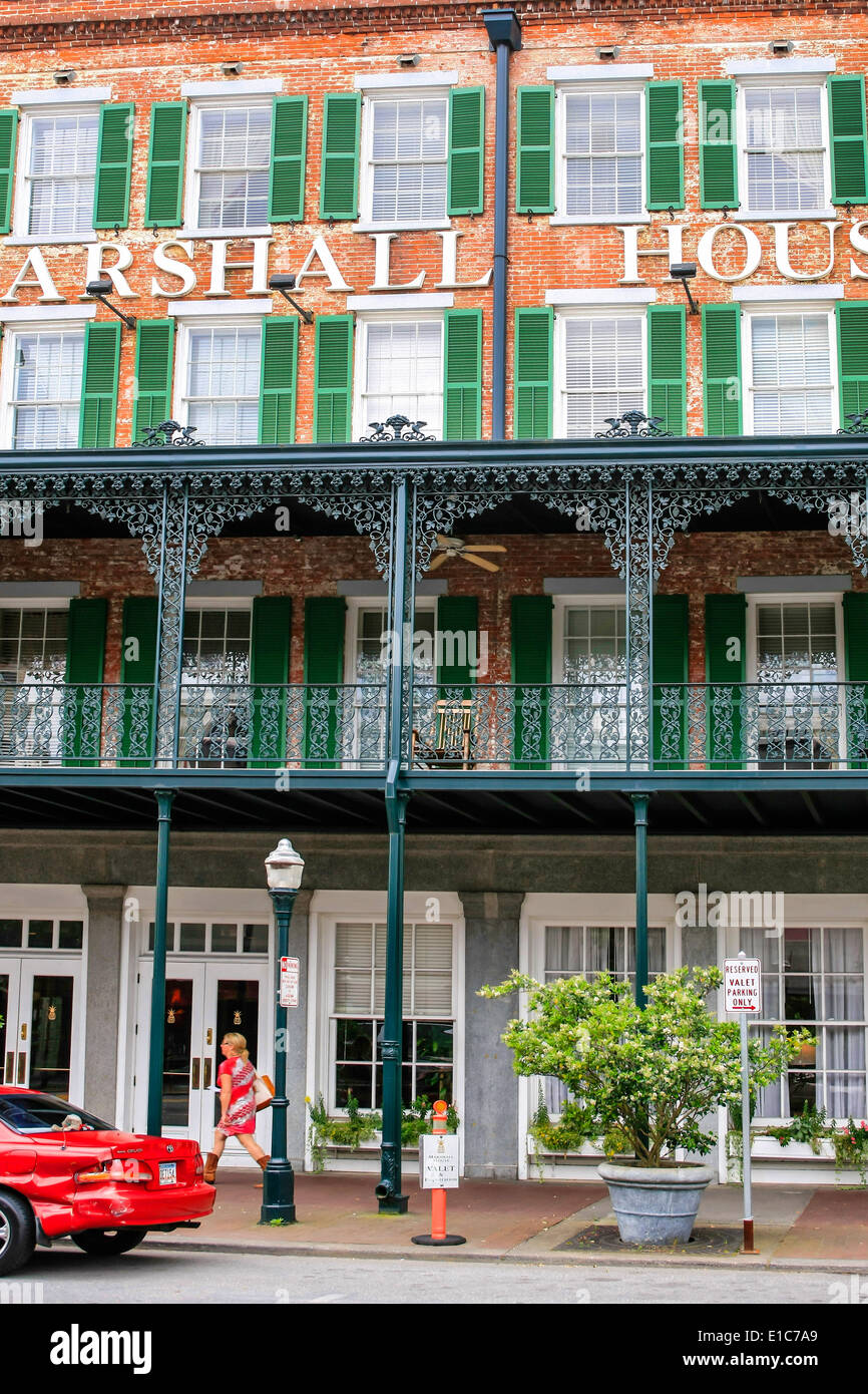 Marshall House in downtown Savannah Georgia Stock Photo - Alamy