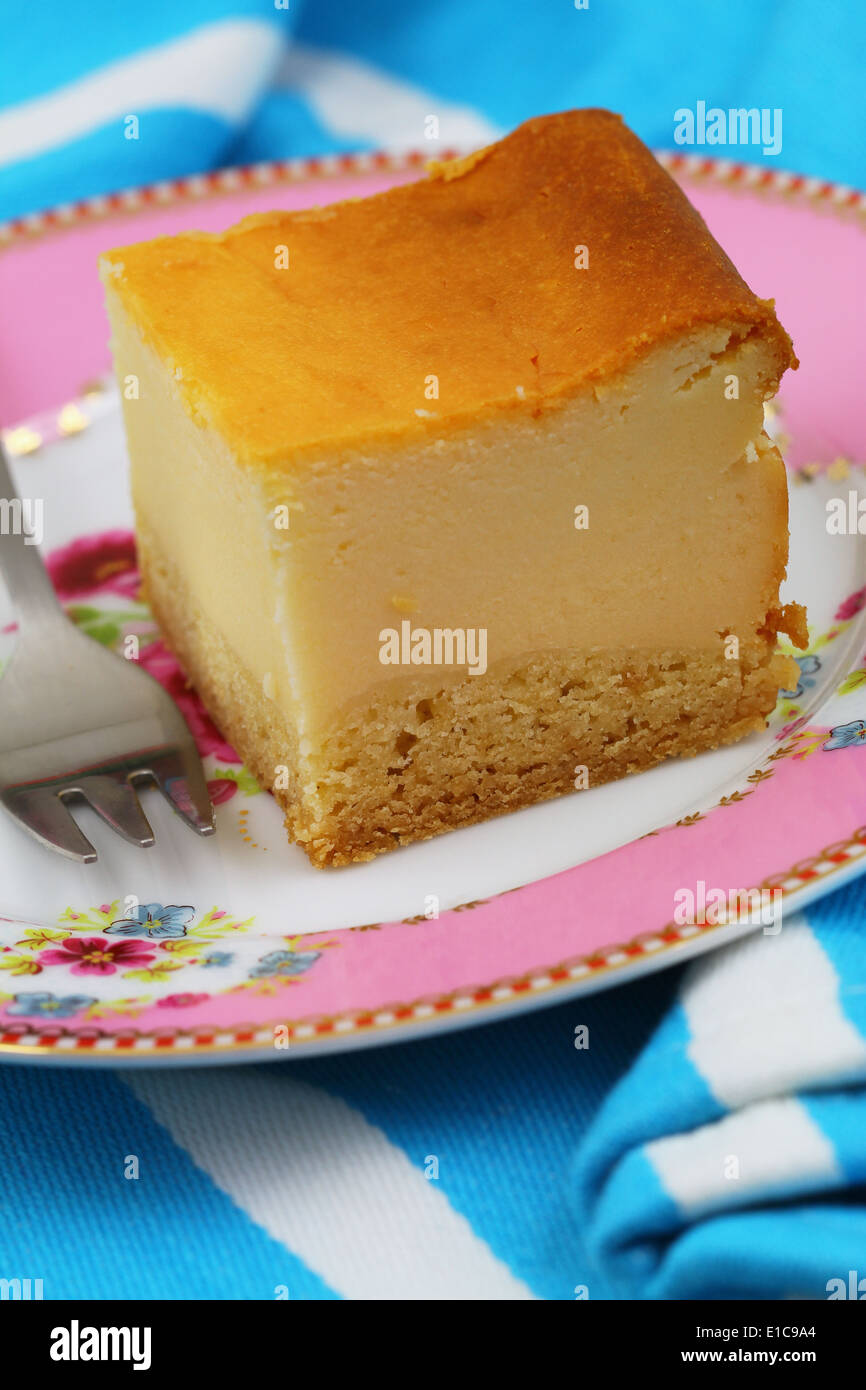 Polish cheesecake hi-res stock photography and images - Alamy