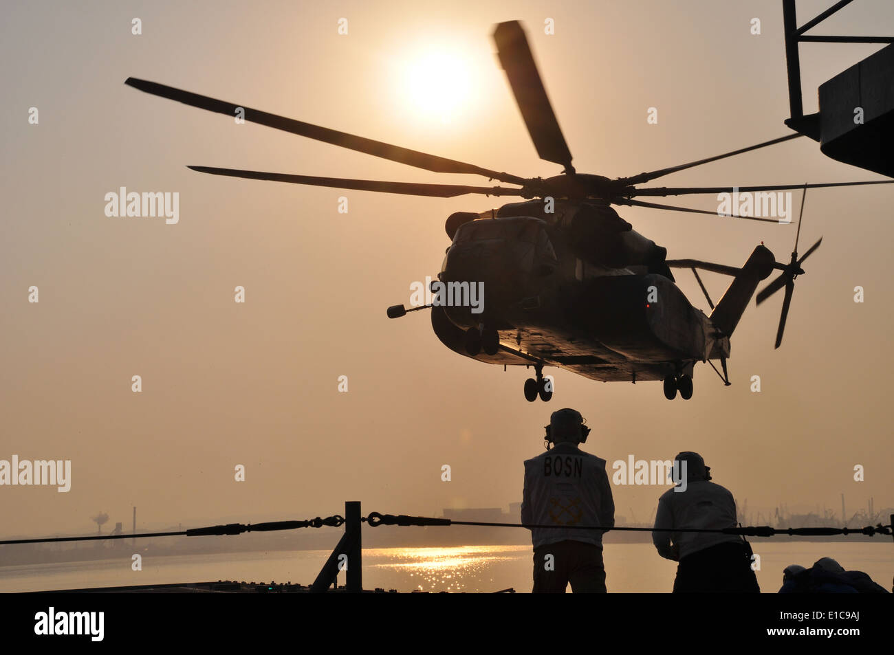 U.S. Navy Chief Warrant Officer Steve Metham and Senior Chief Damage ...