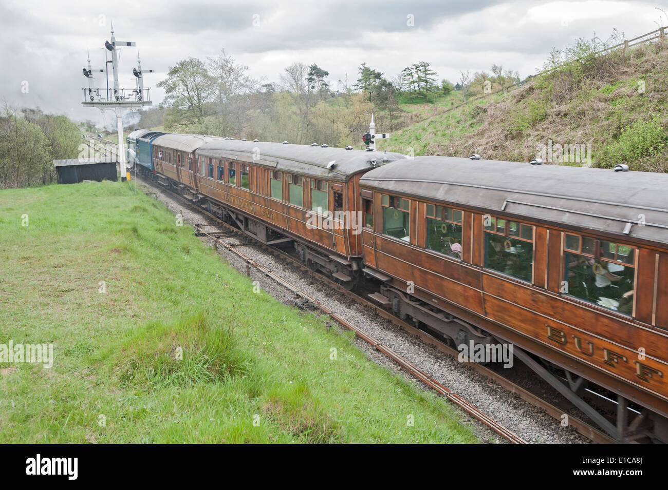 English steam train hi-res stock photography and images - Alamy