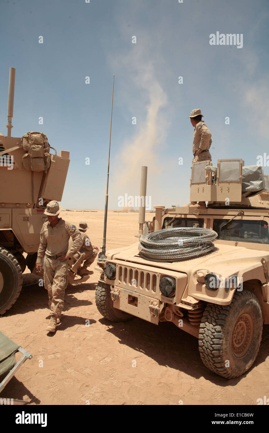 U.S. Marines with 1st Battalion, 5th Marine Regiment, Regimental Combat ...