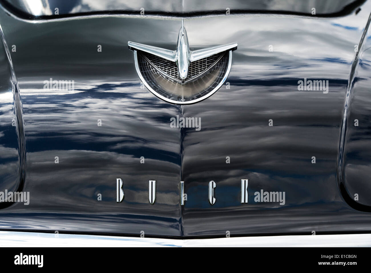 Riviera Car Logo BERLIN Mai 11: Das Emblem Eines Full Size Auto