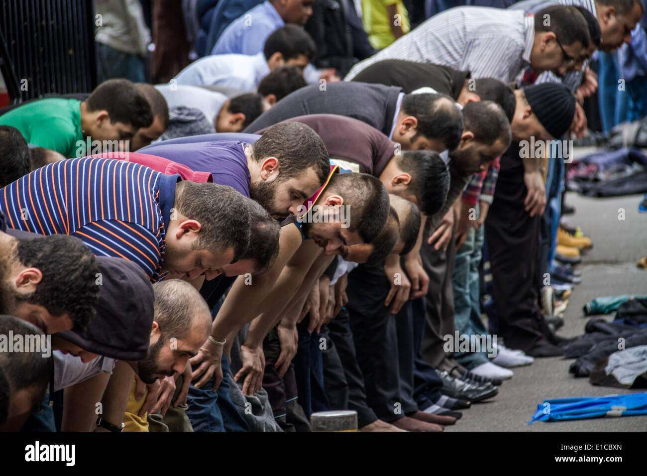London, UK. 30th May 2014. Muslims attend Friday prayers at the London ...
