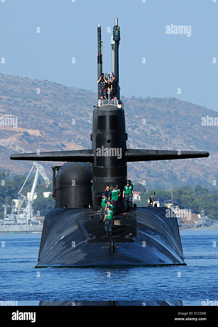 The Ohio-class guided-missile submarine USS Georgia (SSGN 729) arrives ...