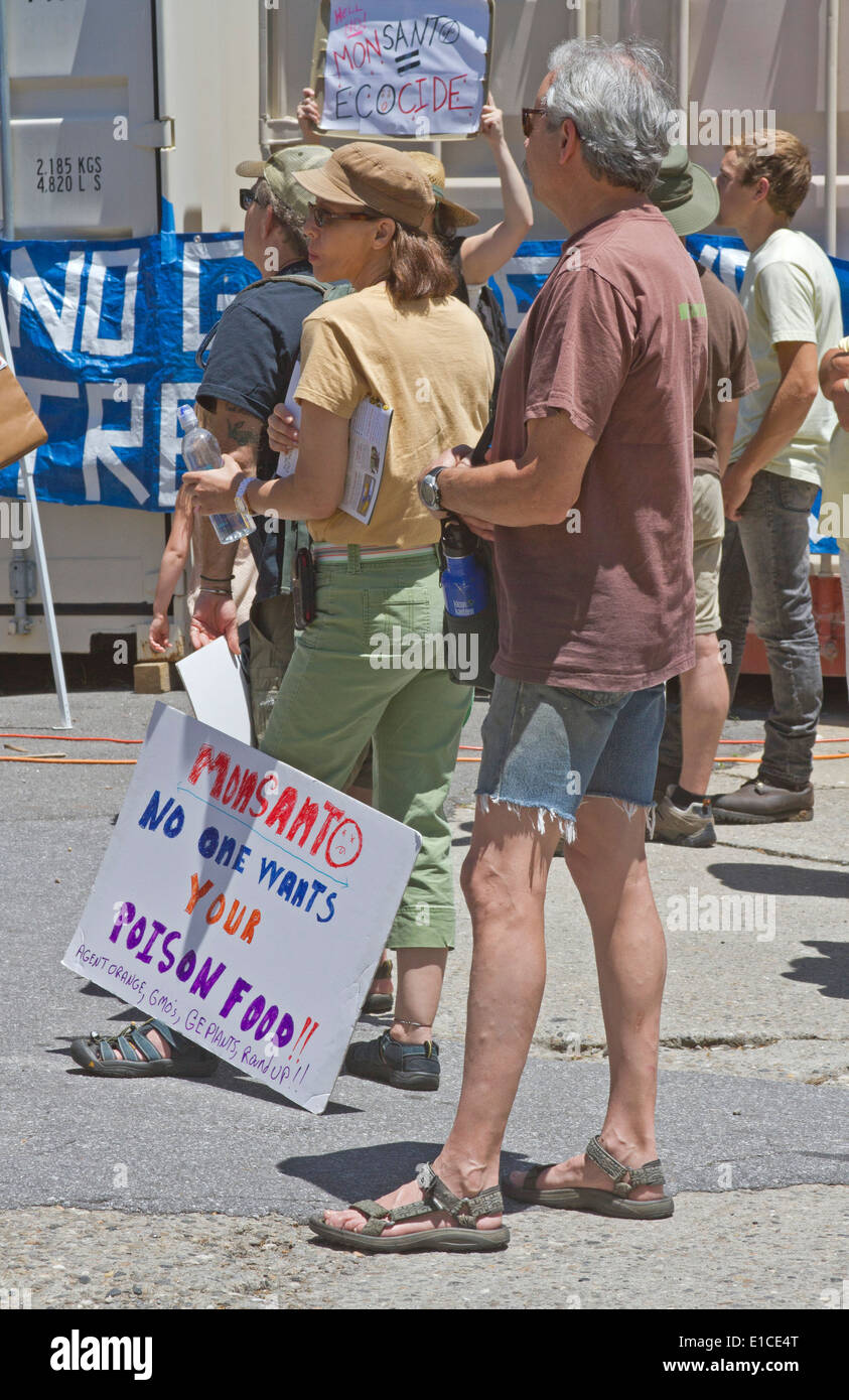 Anti monsanto protest hi-res stock photography and images - Alamy