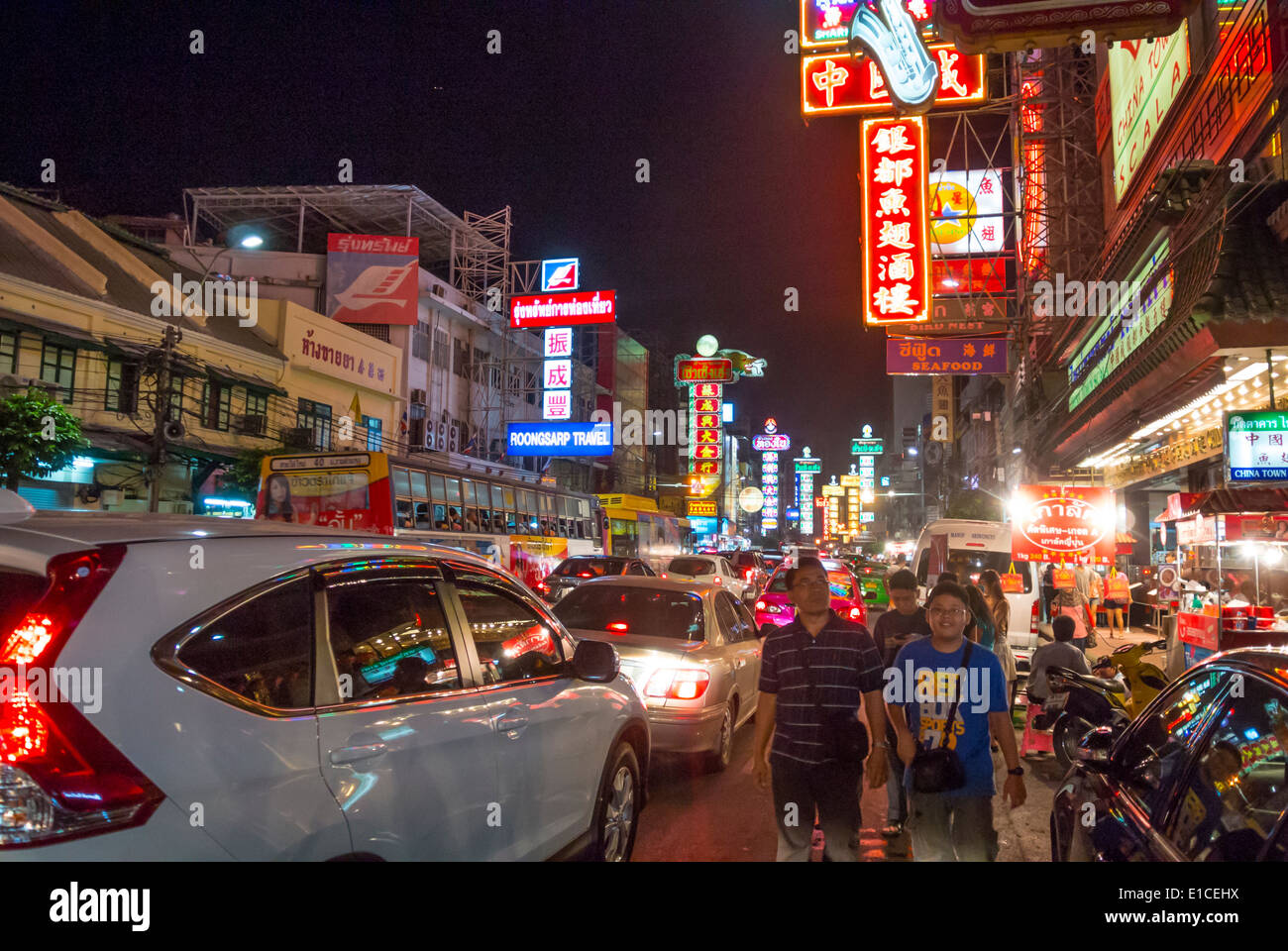 Yaowarat road bangkok hi-res stock photography and images - Alamy
