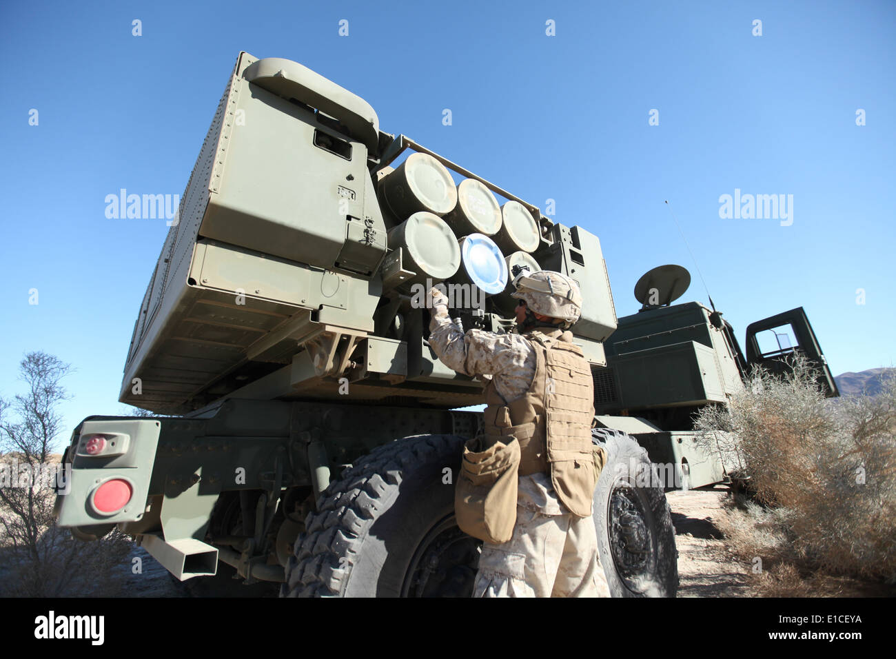 Xm 142 hi-res stock photography and images - Alamy