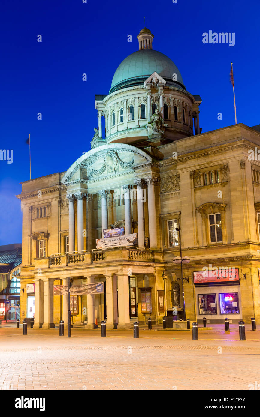 Hull city hall hi-res stock photography and images - Alamy