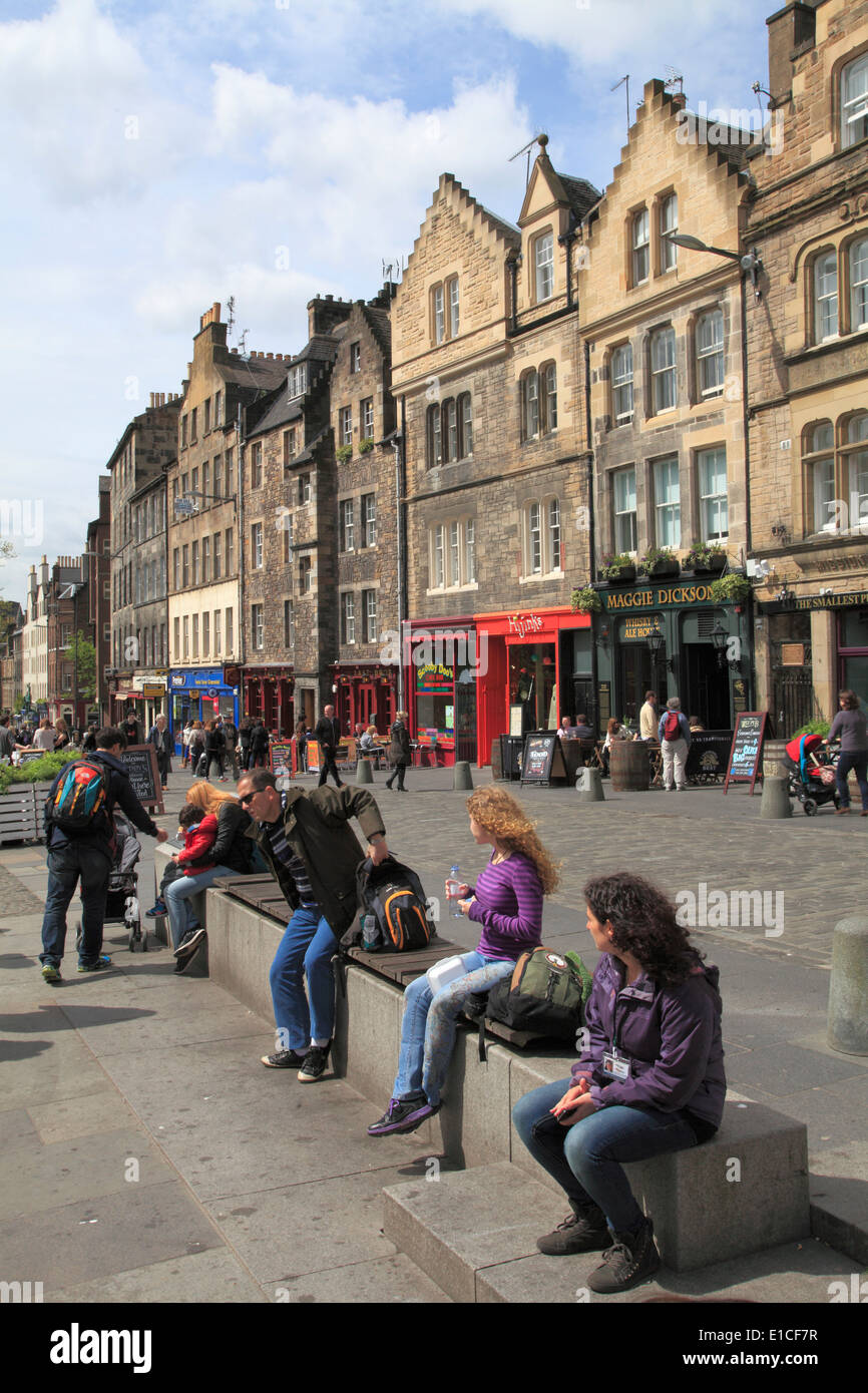UK, Scotland, Edinburgh, Grassmarket, street scene, people Stock Photo ...