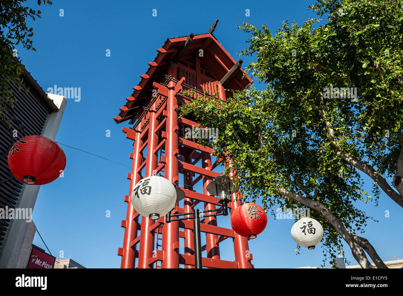 Little Tokyo located in downtown Los Angeles Stock Photo - Alamy