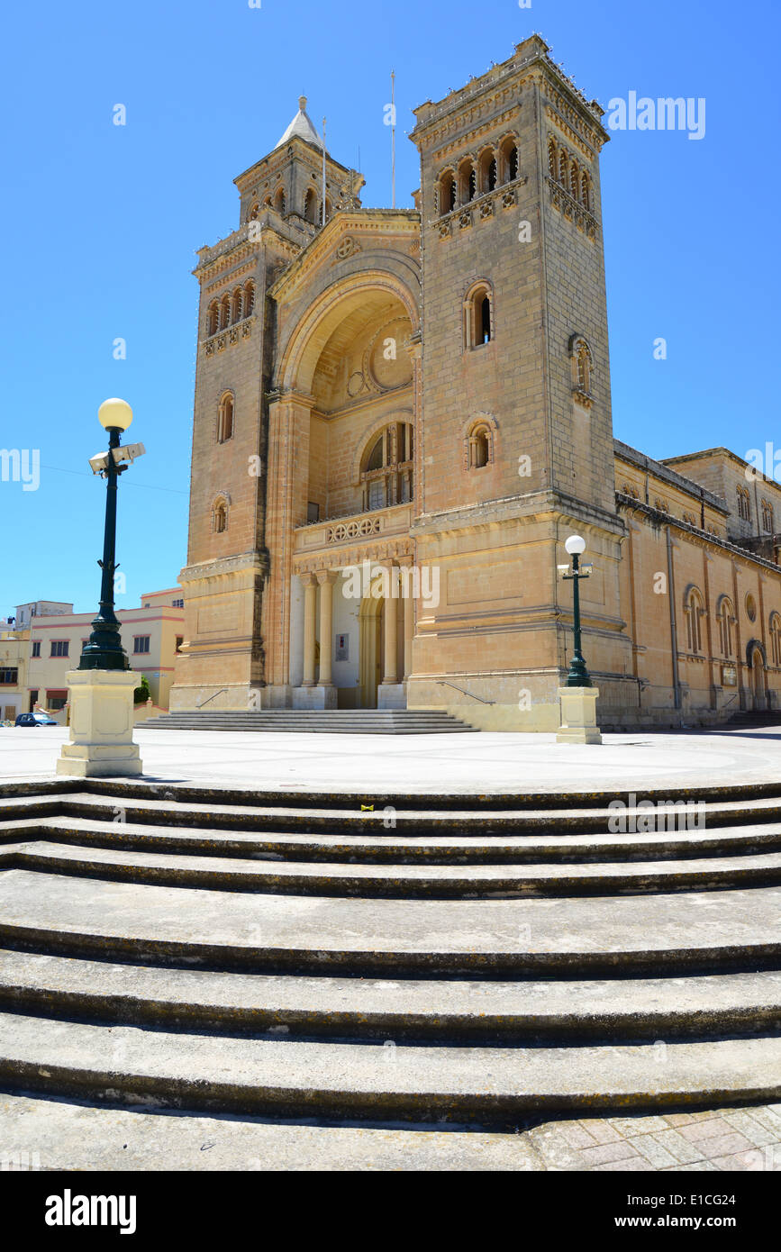 Parish Church of St Peter's Chains, Birżebbuġa (BʼBuġa), South Eastern ...