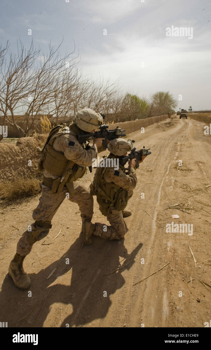 2010 the marines are with combined arms assault team 1 hi-res stock ...
