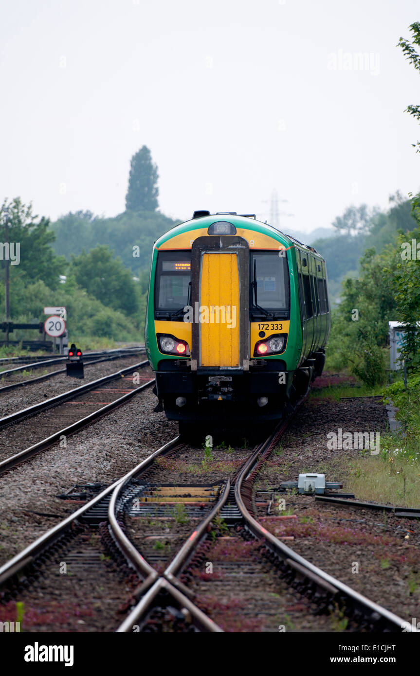 London Midland class 172 train leaving Leamington Spa station, UK Stock ...