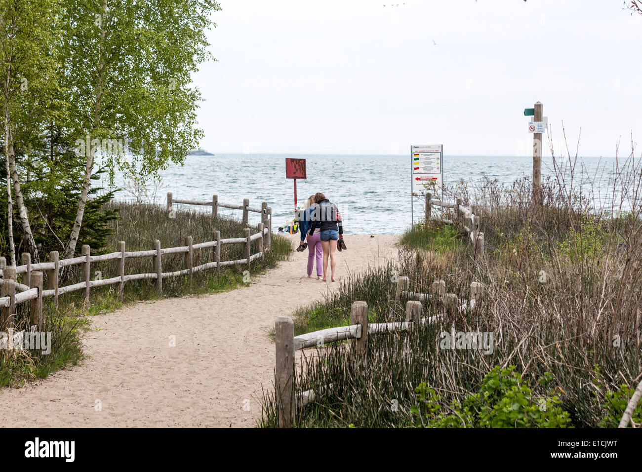 Toronto Island Beach High Resolution Stock Photography and Images - Alamy