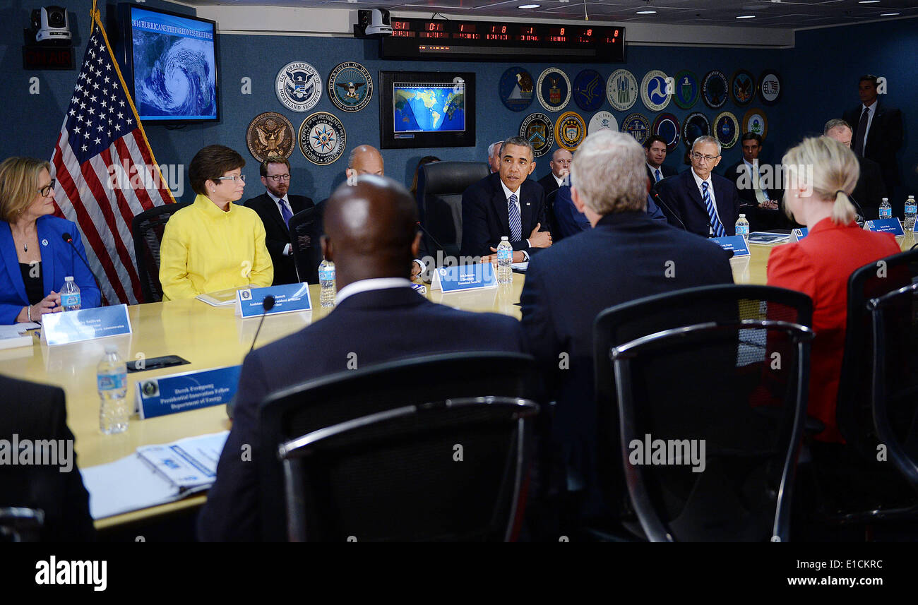 Fema headquarters meeting hi-res stock photography and images - Alamy