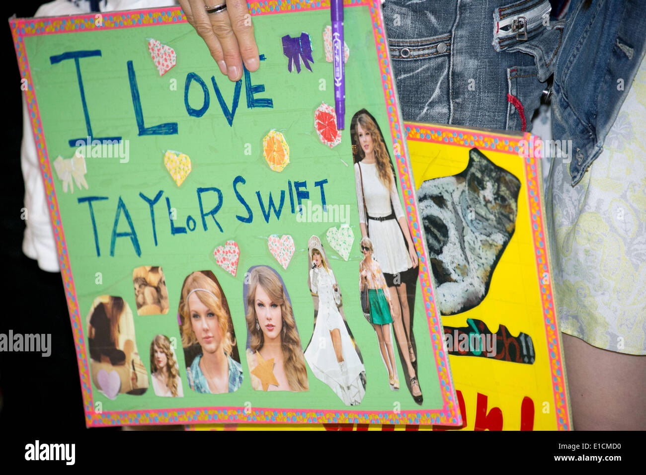 Taylor andrea swift 2014 hi-res stock photography and images - Alamy