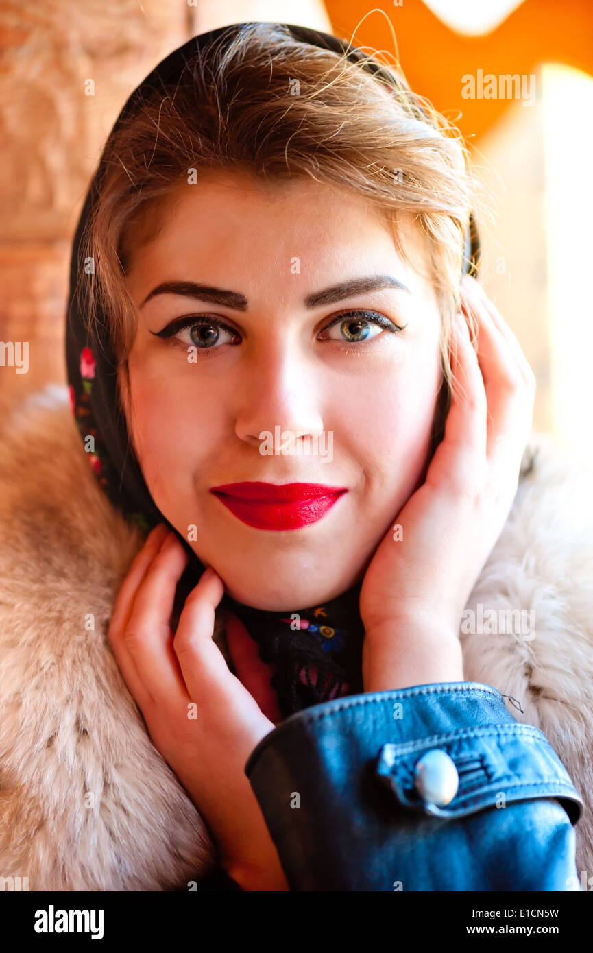 Girls red lips hi-res stock photography and images - Alamy