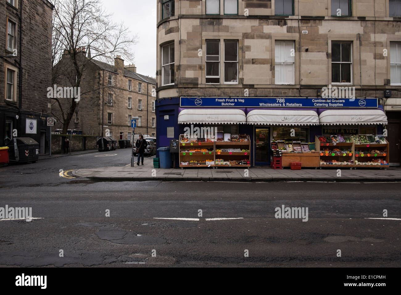 Grocery shop in Edinburgh, Scotland Stock Photo - Alamy