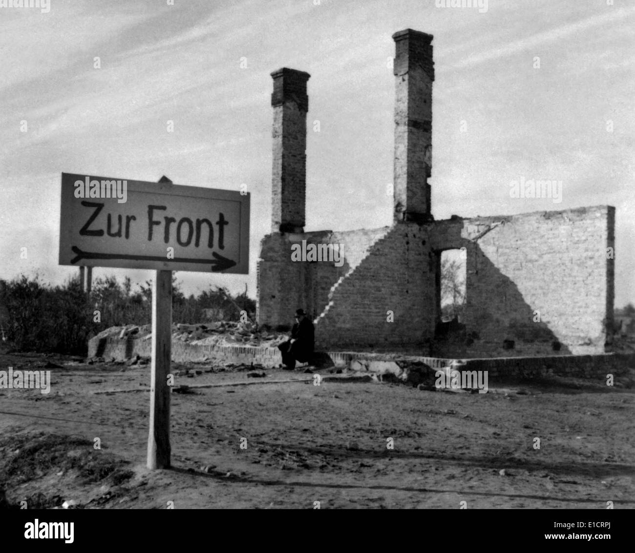 Sign with Arrow reads, 'Zur Front'. Or 'To the Front'. It directs the ...