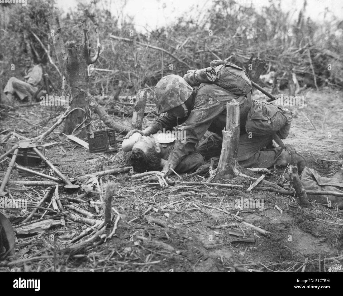 Stretcher bearers wwii hi-res stock photography and images - Alamy