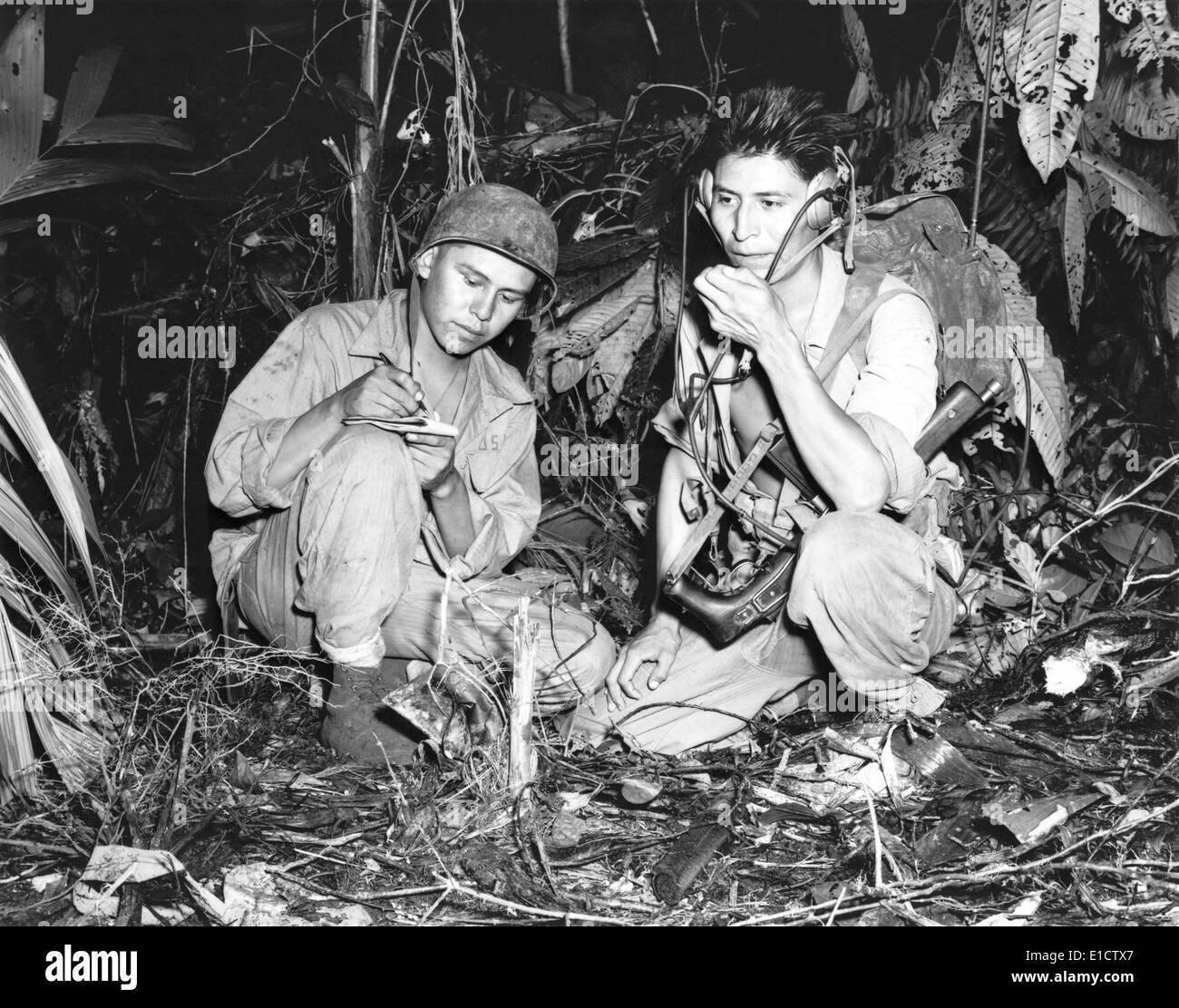 Navajo code talkers hi-res stock photography and images - Alamy