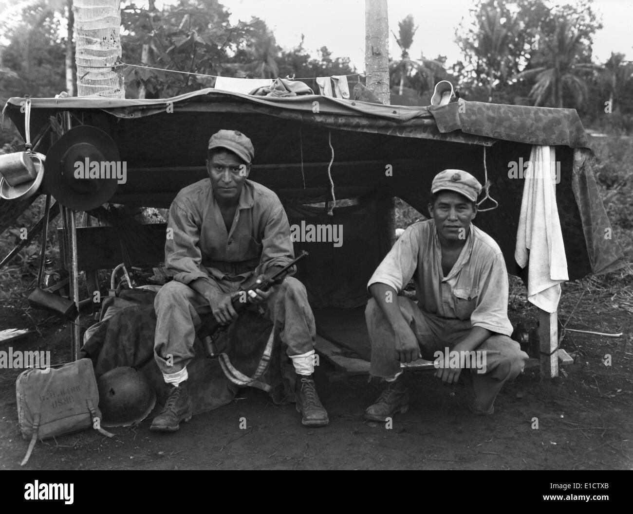 Navajo code talkers hi-res stock photography and images - Alamy