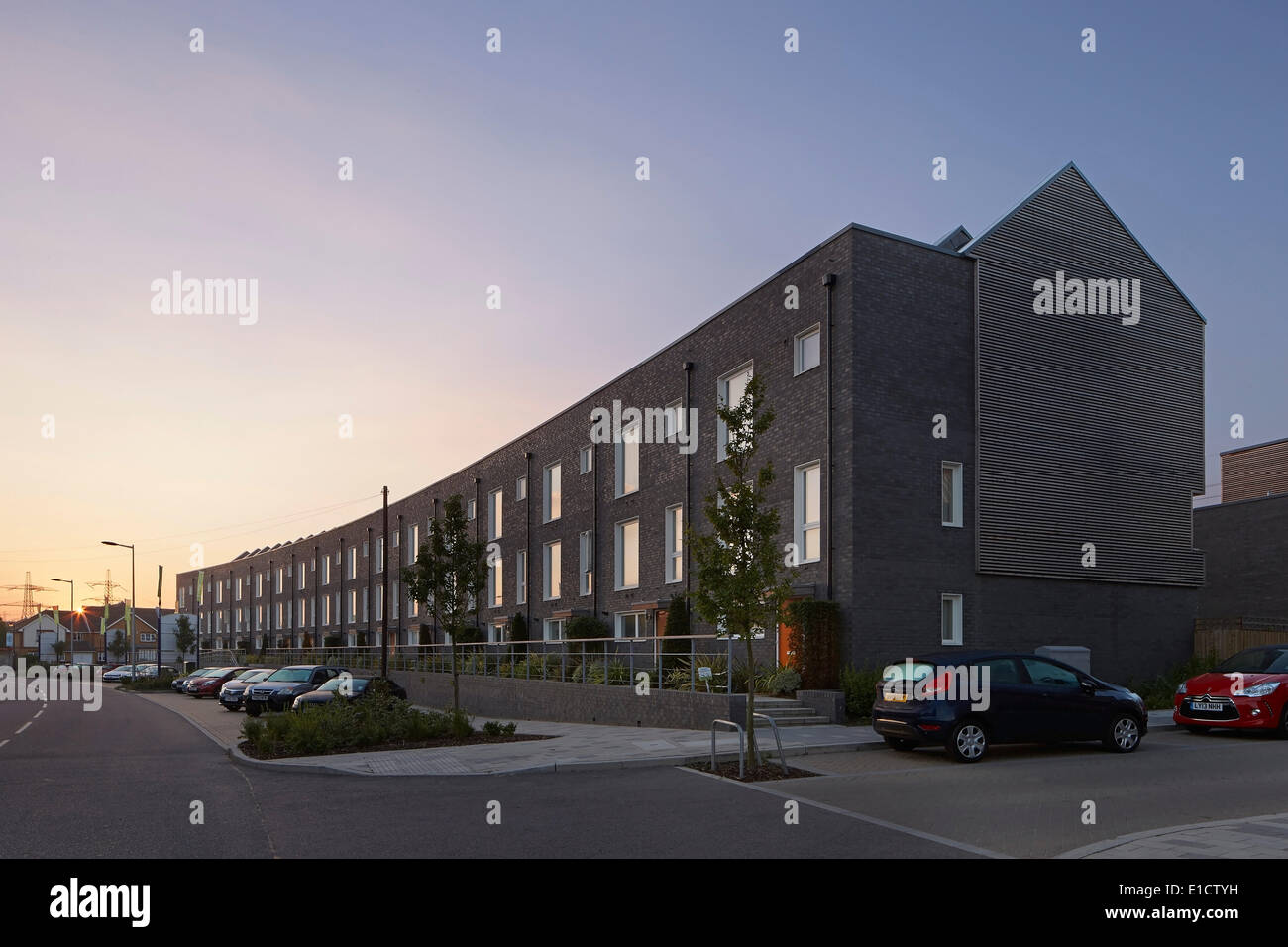 Barking riverside housing development barking hi-res stock photography ...