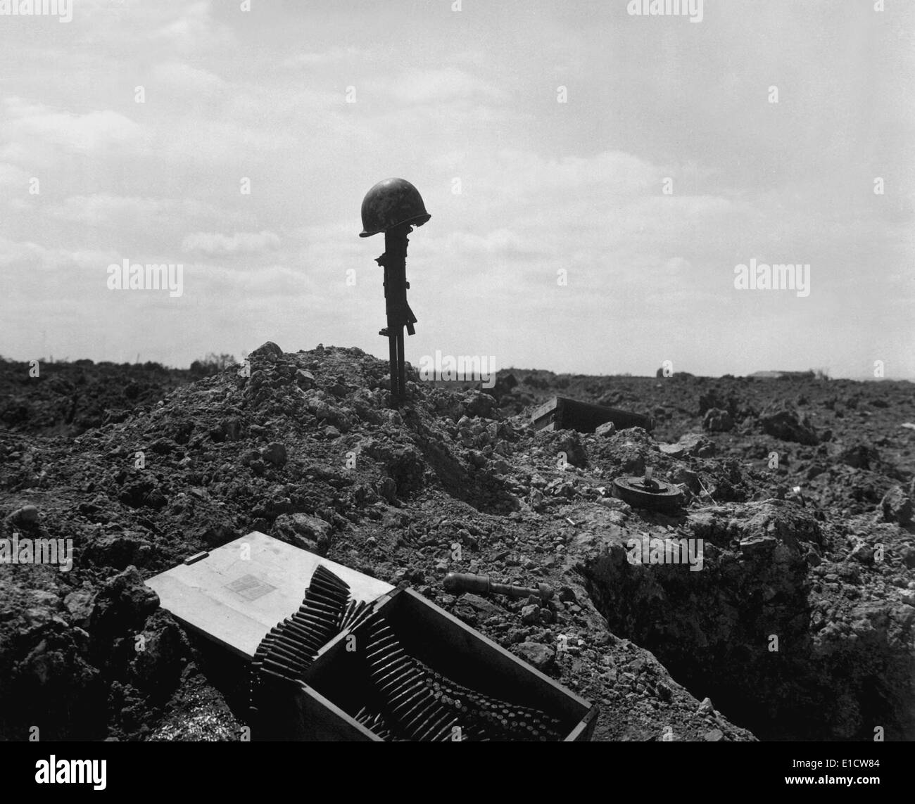 American military helmet on Black and White Stock Photos & Images - Alamy