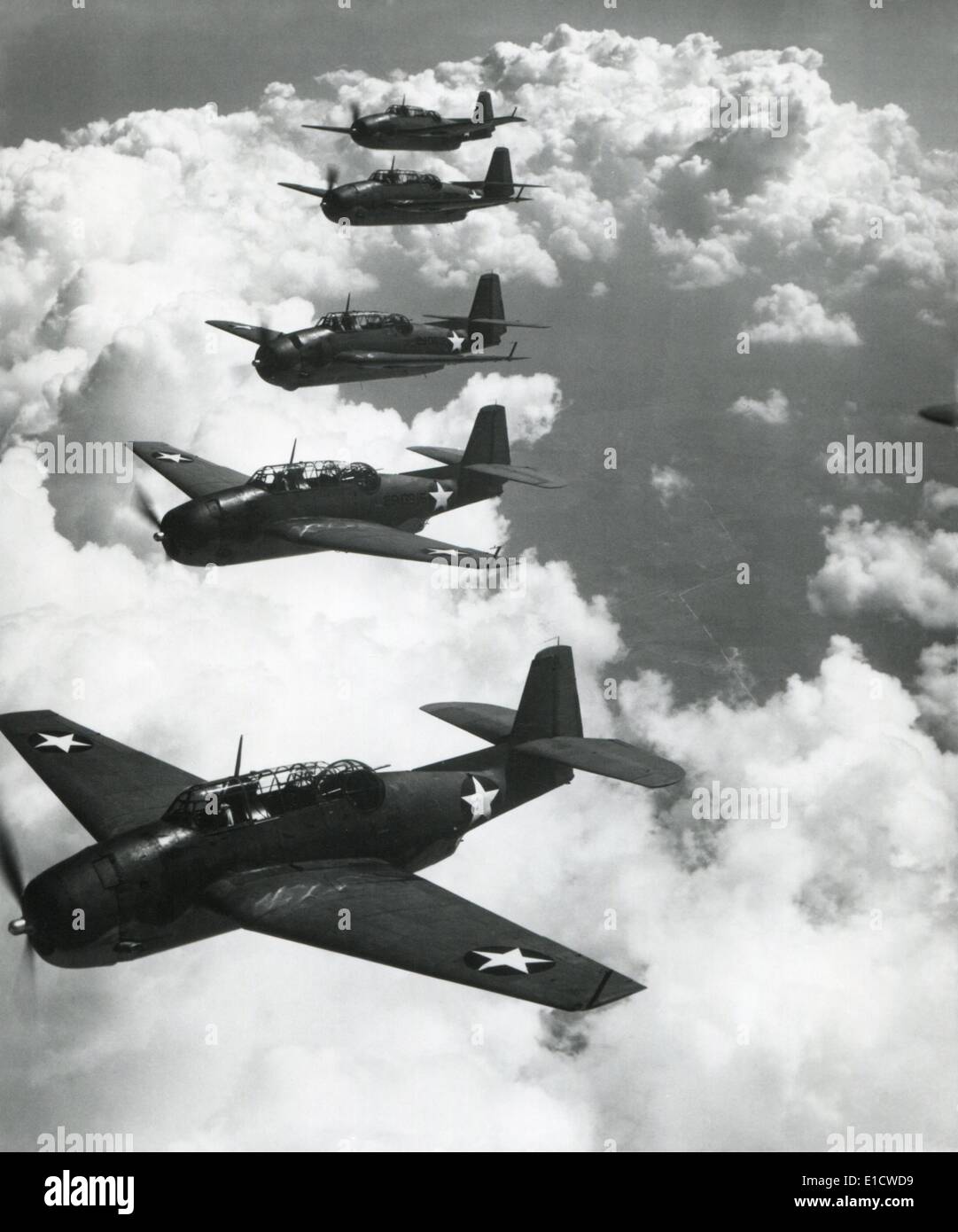 Torpedo bombers hi-res stock photography and images - Alamy