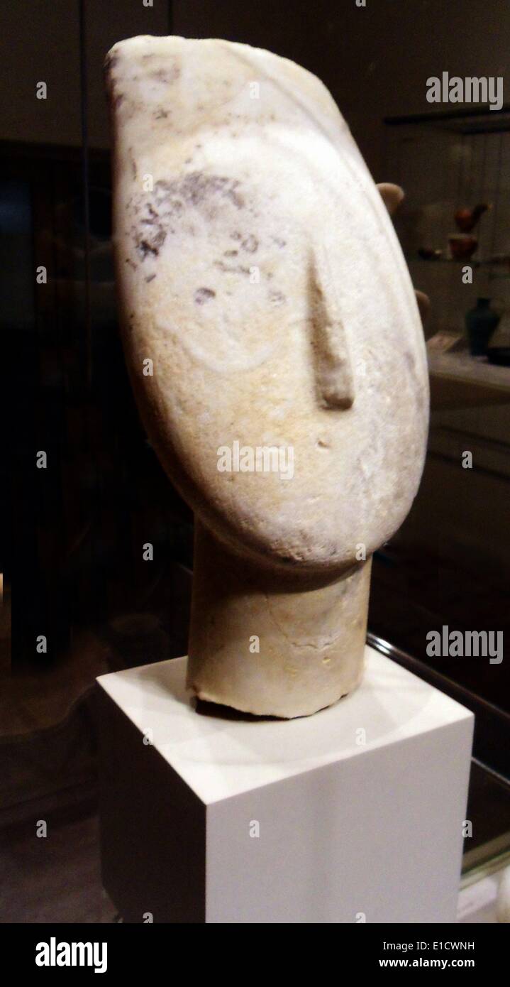 Marble female figure. Cycladic, Early Cycladic II, late Spedos type, ca ...