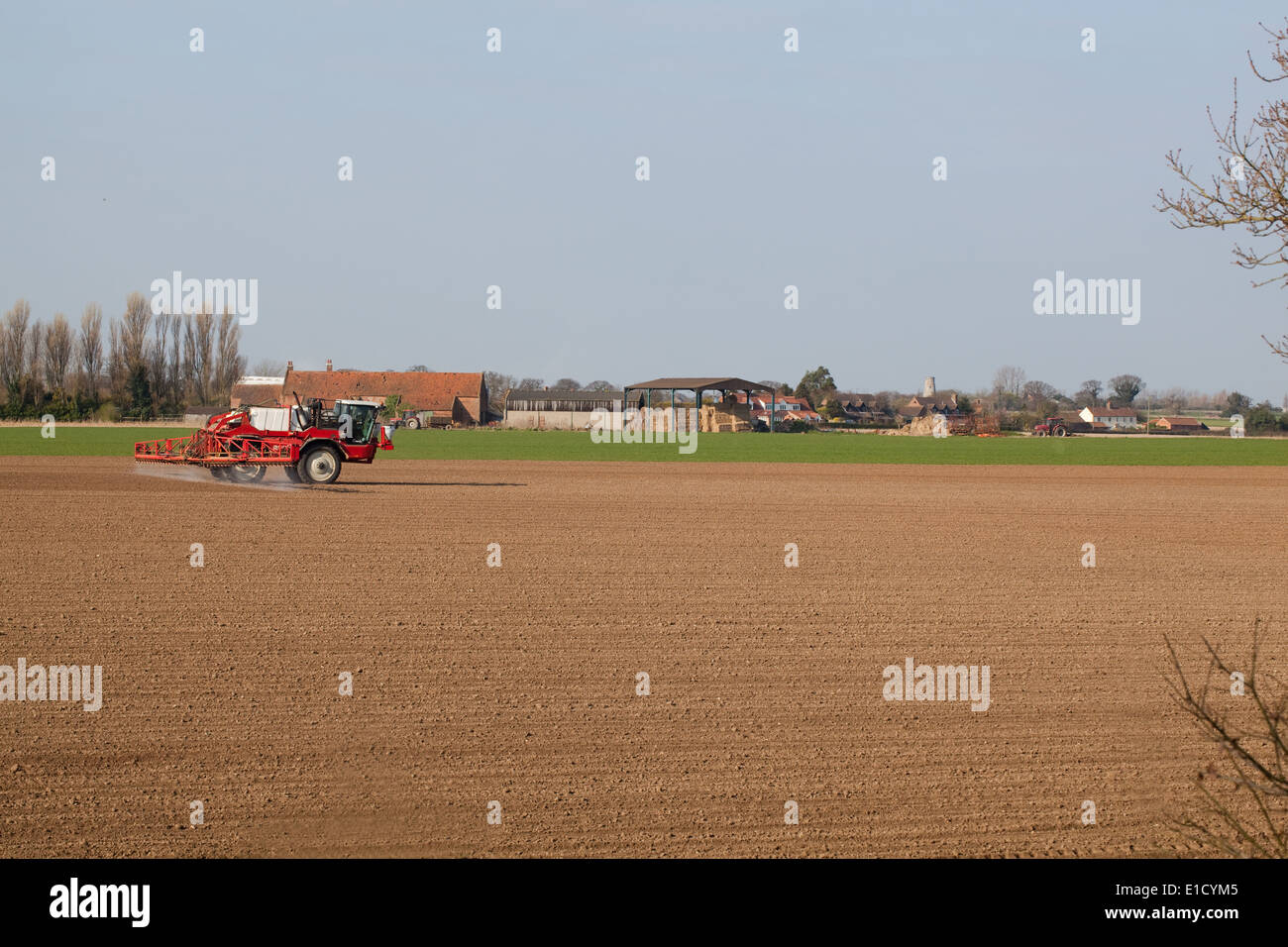 Farm, Ingham, Norwich. Norfolk. Selfpropelled Sprayer applying ...