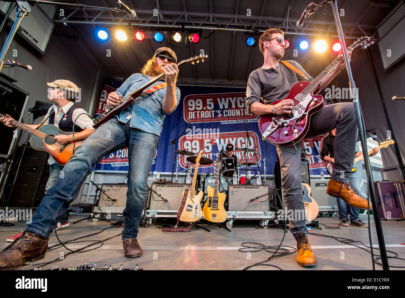 Festival concert downtown detroit hi-res stock photography and images ...