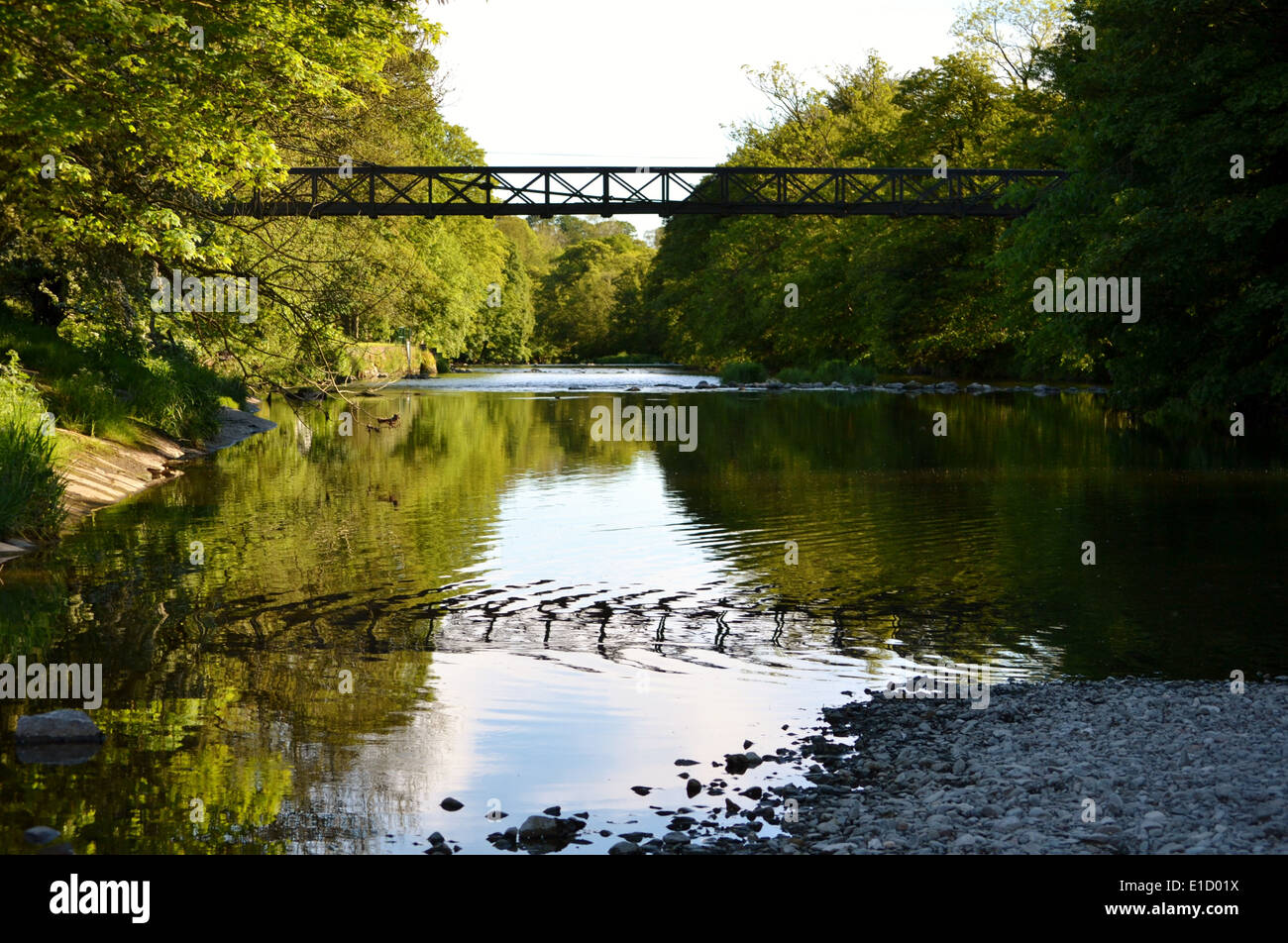 River kent in kendal hi-res stock photography and images - Alamy