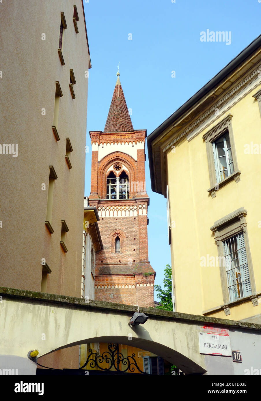 Clock tower milan italy hi-res stock photography and images - Alamy