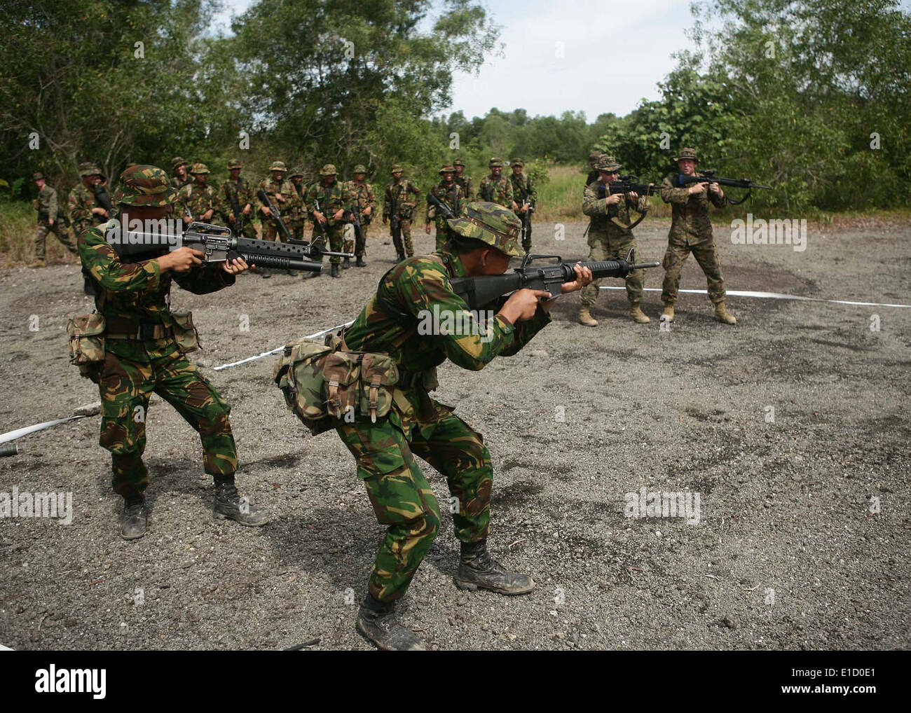 100504-M-4916Y-087 RIMBA AIR BASE, Brunei (May 4, 2010) – U.S. Marines ...