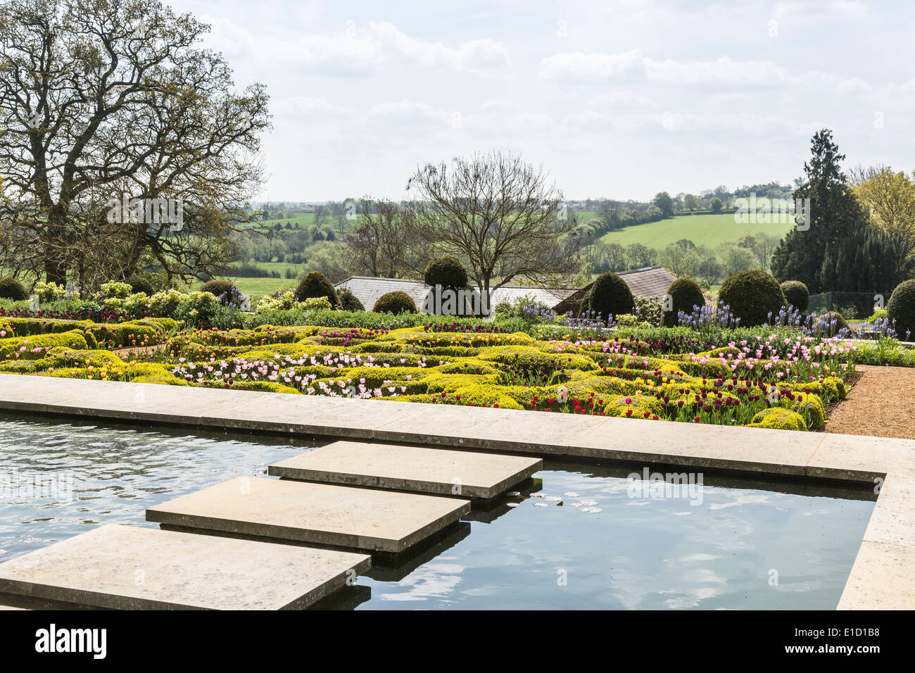 Broughton oxfordshire hi-res stock photography and images - Alamy