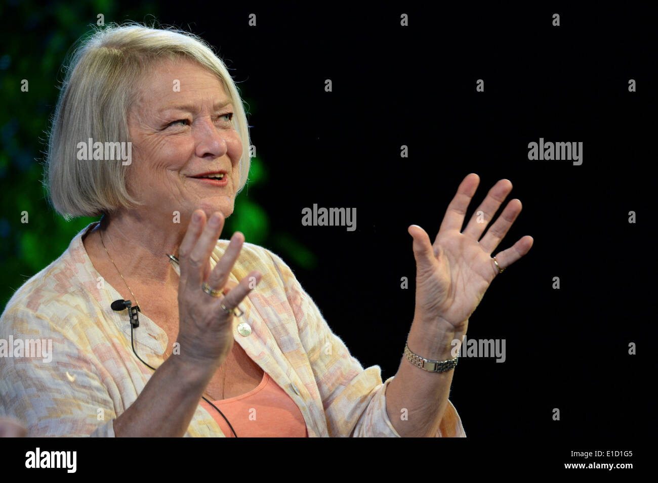 Reporter kate adie hi-res stock photography and images - Alamy