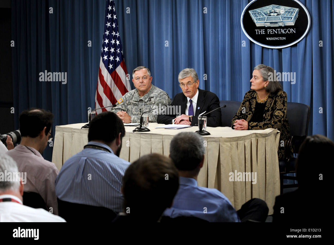 From left, Inspector General of the Army Lt. Gen. R. Steven Whitcomb ...