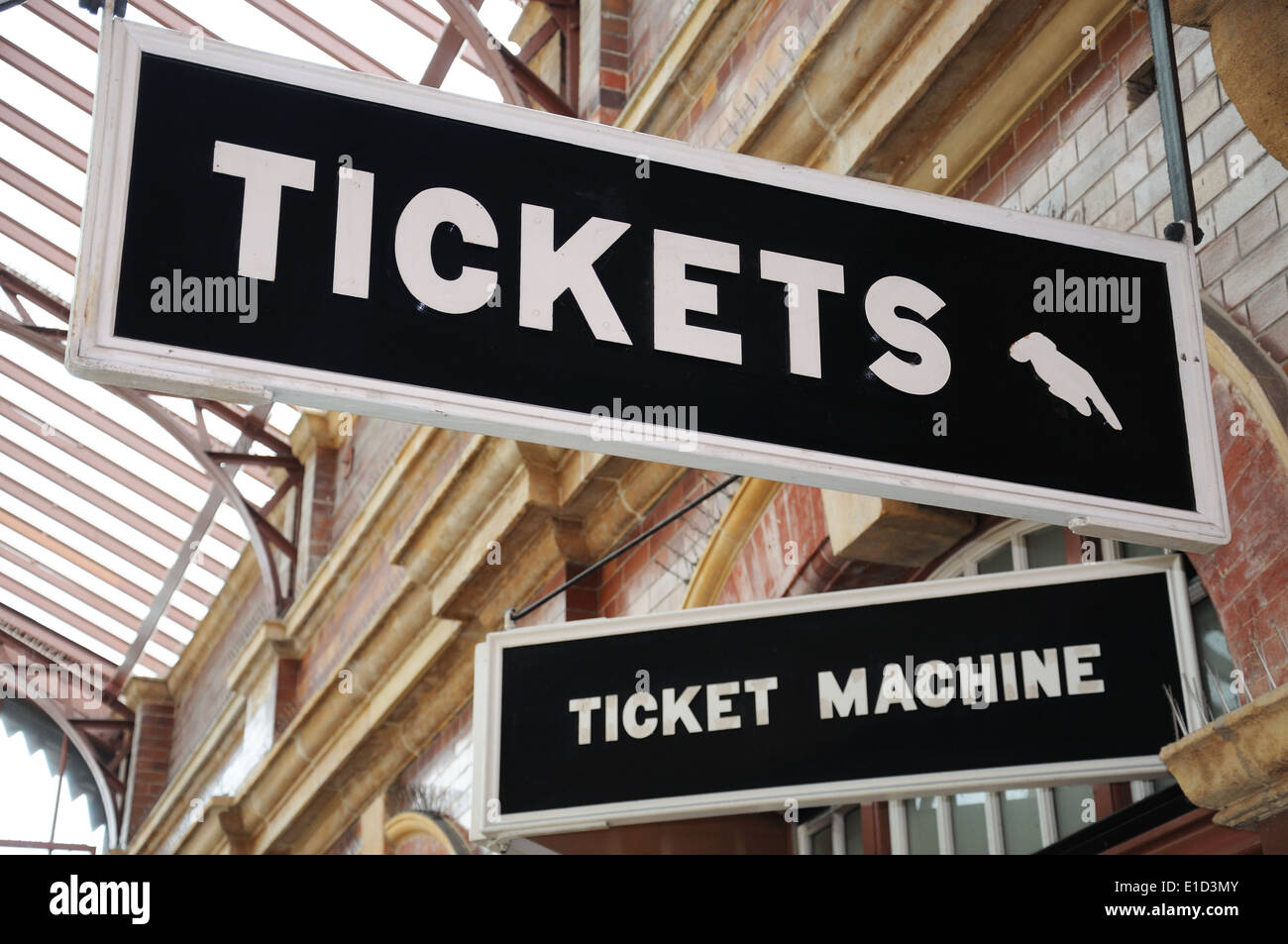 Tickets and Ticket Machine signs in the Foyer of Moor Street Railway ...