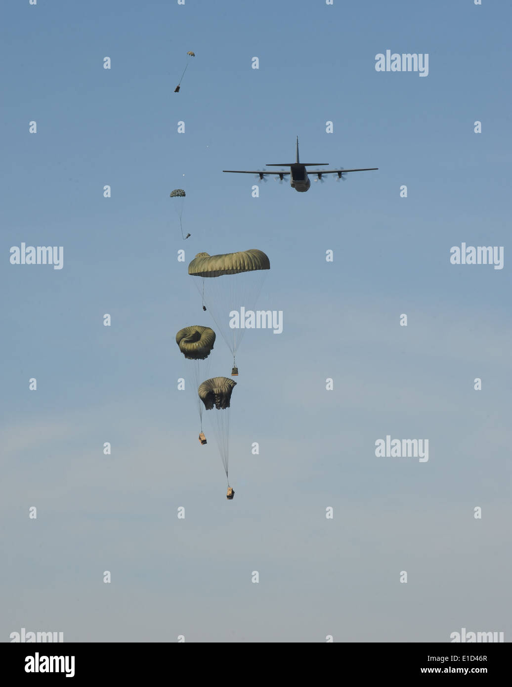 Us army airfield hi-res stock photography and images - Alamy