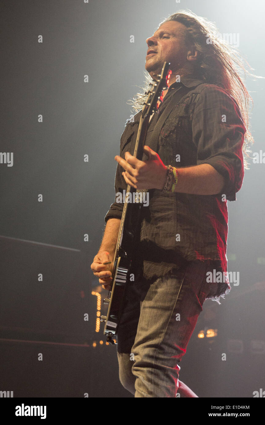 May 30, 2014 - Hammond, Indiana, U.S - Lead guitarist MIKE MUSHOK of ...