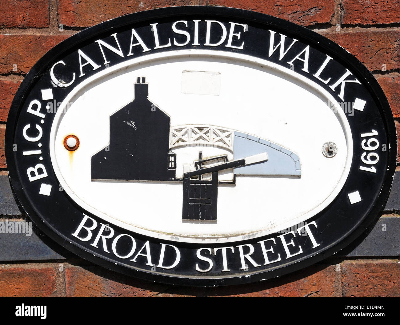 West street sign birmingham hi-res stock photography and images - Alamy