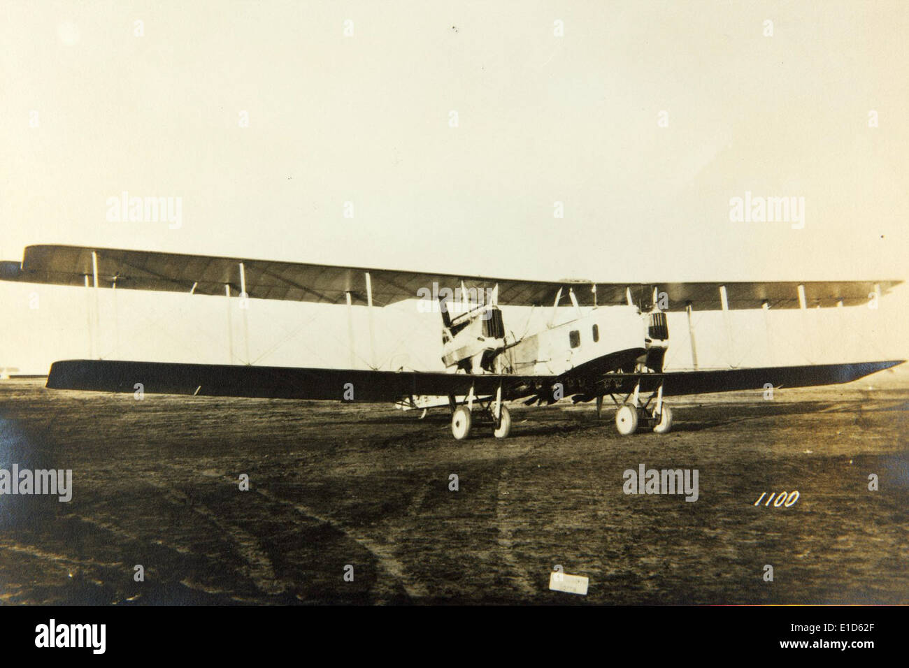 The Gotha G.IV was a German bomber used during World War I. It was part ...