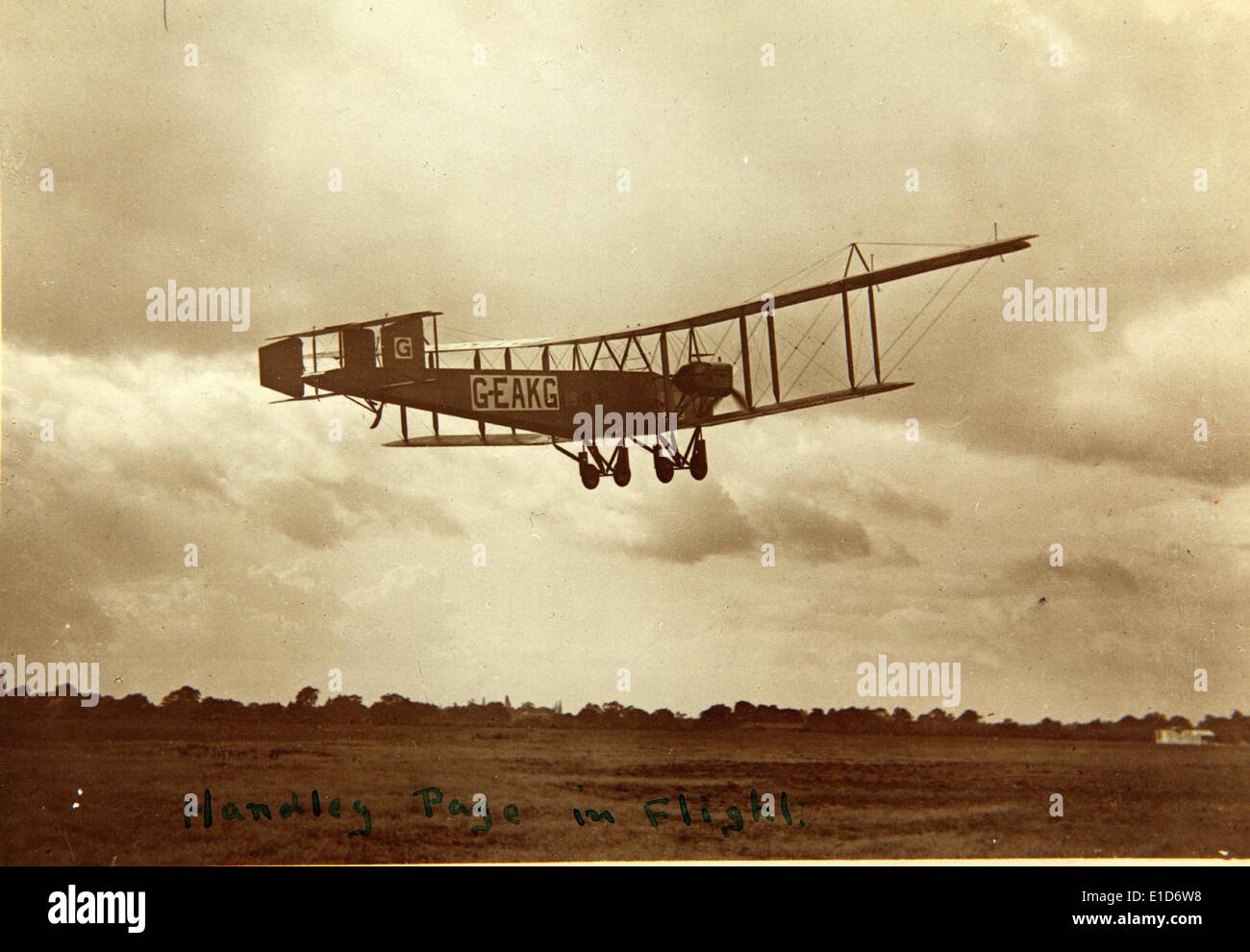 Handley page 0 400 hi-res stock photography and images - Alamy