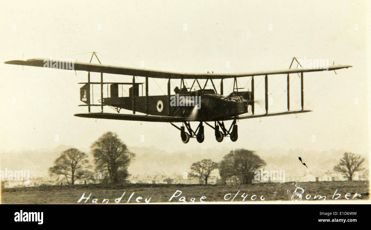 Handley page 0 400 hi-res stock photography and images - Alamy