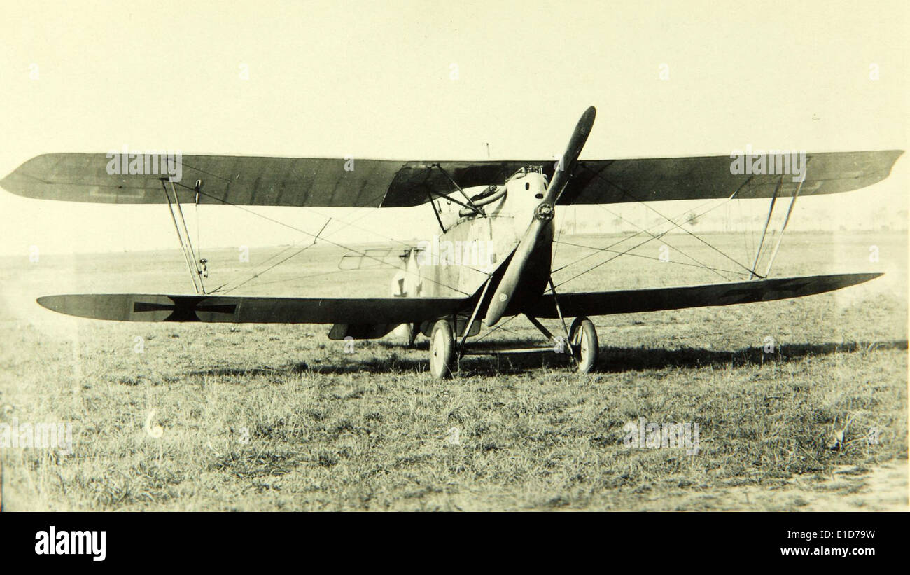 The Hannover CL.II was a German World War I two-seat ground-attack ...