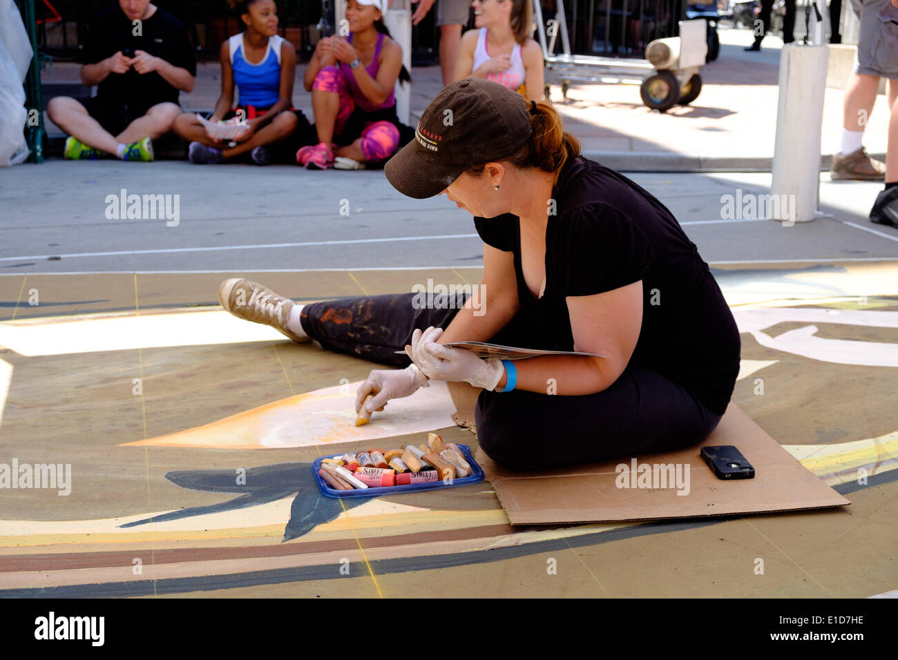 Denver, Colorado USA – 31 May 2014. Dawn Morrison Wagner sketches her ...