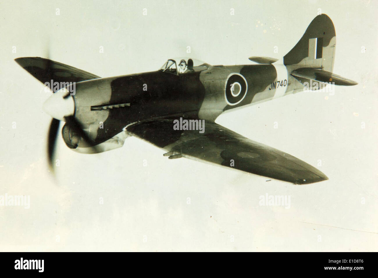 The Hawker Tempest V and Tempest II were British fighters used during ...