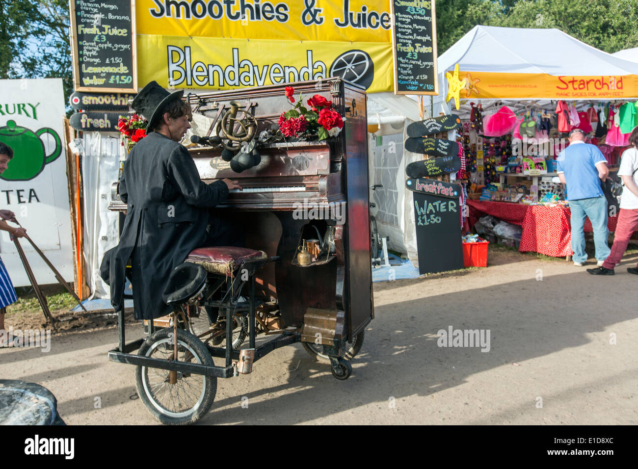 Multi instrumental musician in Glastonbury Festival 2013 Stock Photo ...